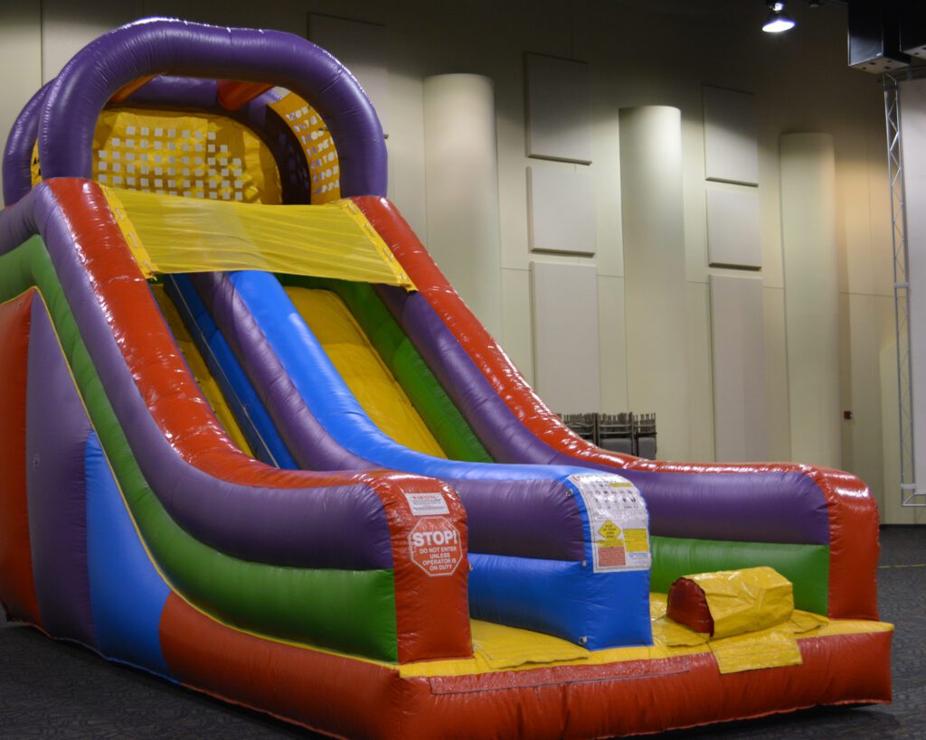 Giant Slides | Midwest Inflatables